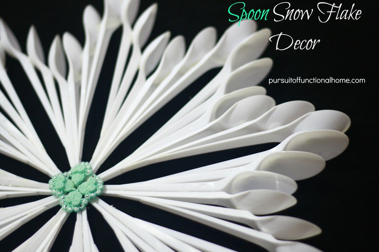 DIY Spoon Snow Flake Home Decor – Tip Junkie