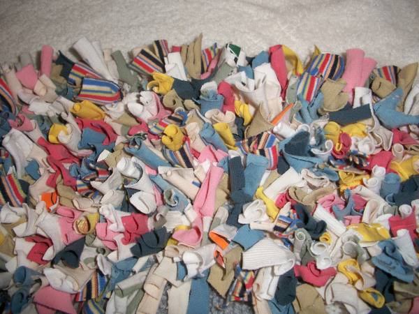 Strange or cool? Carpets made of unusual materials – Tip Junkie